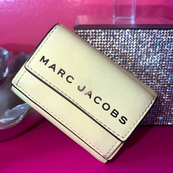 Marc Jacobs | Bags | Marc Jacobs Mini Compact Wallet | Poshmark